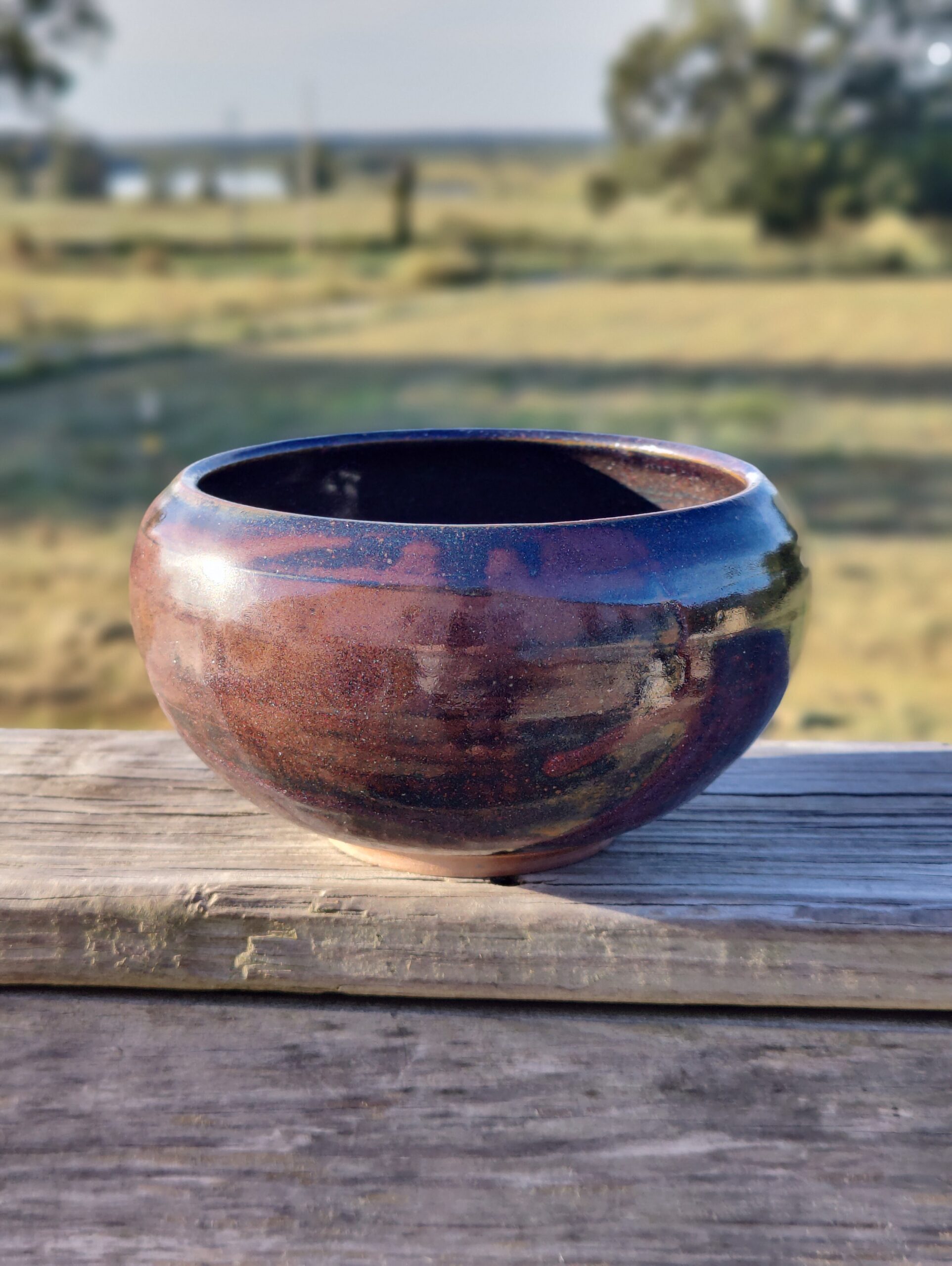 Medium Rounded Bowl - Daylene's Pottery